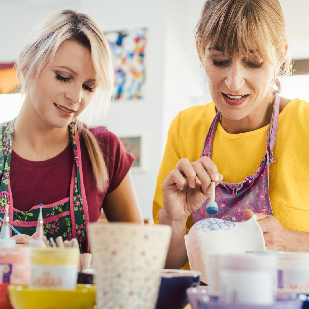 Free Time Treasures | Laser-Cut DIY Craft Kits for Every Season